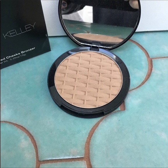 jentry kelley | Makeup | Bronzer Jentry Kelley Chiseled Cheek Bronzer ...